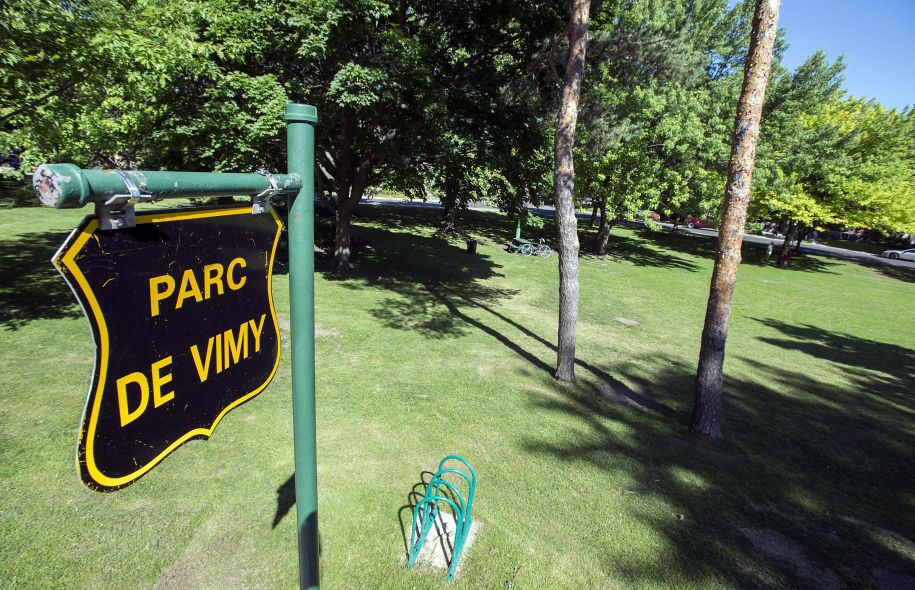 Jacques Parizeau chasse Vimy: les enjeux de «je me souviens» | Vigile ...
