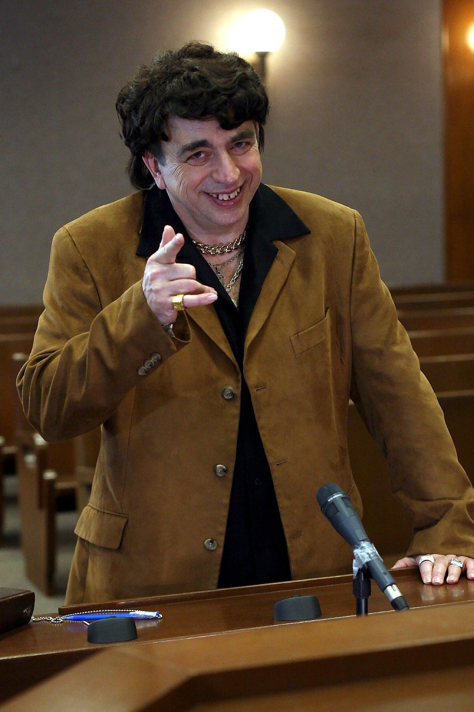 Fêter le pays d’Elvis Gratton | Vigile.Québec